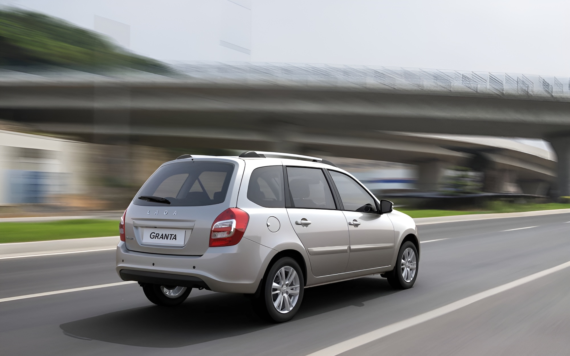 Купить LADA Granta Универсал в Санкт-Петербурге | LADA Granta Универсал ...